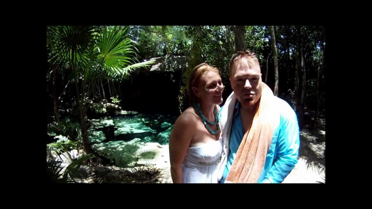 Cancun Underwater Destination photographer - Cozumel Photographers